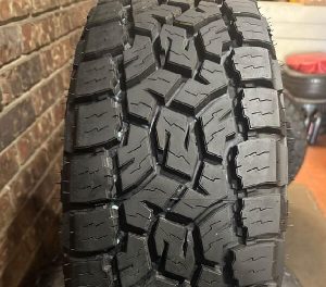 35 Inch Tires on 20 Inch Rims - Our Top Pick